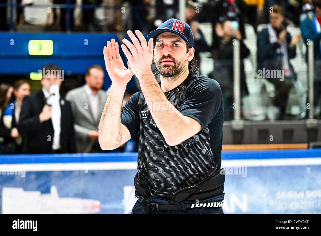 Iserlohn, Deutschland. 30th Dec, 2023. Hubert Labrie (Iserlohn Roosters ...