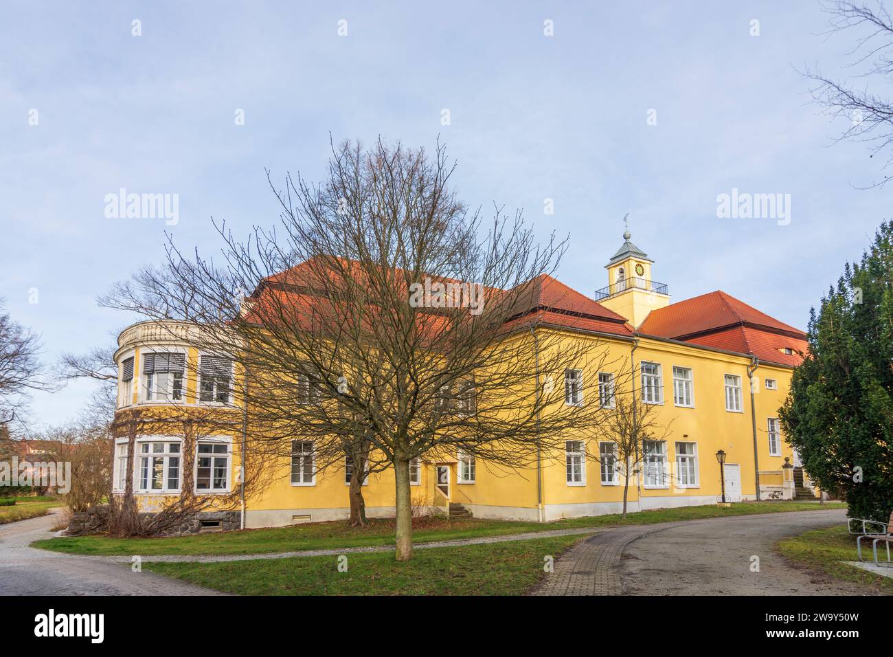 Neues schloss new castle hi-res stock photography and images - Alamy
