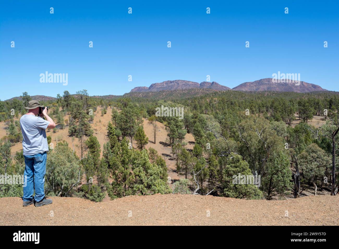 Flinders Ranges, South Australia, Australia - March 15, 2018: Middle ...