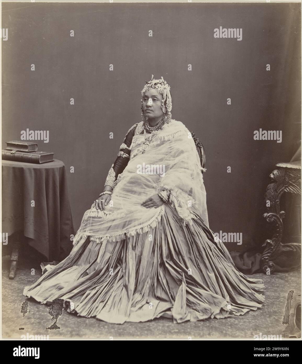 Kumari lineage hi-res stock photography and images - Alamy