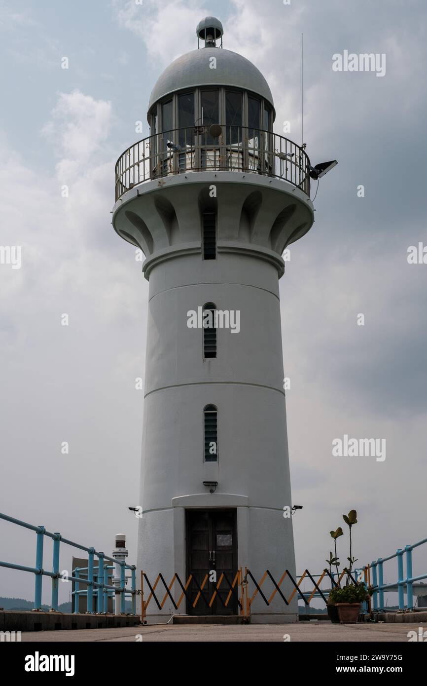 Raffles Marina Lighthouse Pier End Stock Photo - Alamy