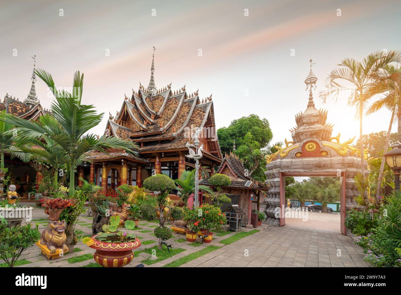 Beautiful buildings in ancient temples in Xishuangbanna, Yunnan, China ...