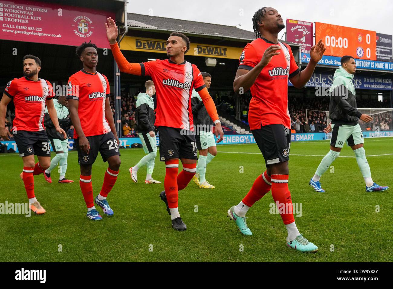 Luton, UK. 30th Dec, 2023. Andros Townsend Snr (30), Albert Sambi ...