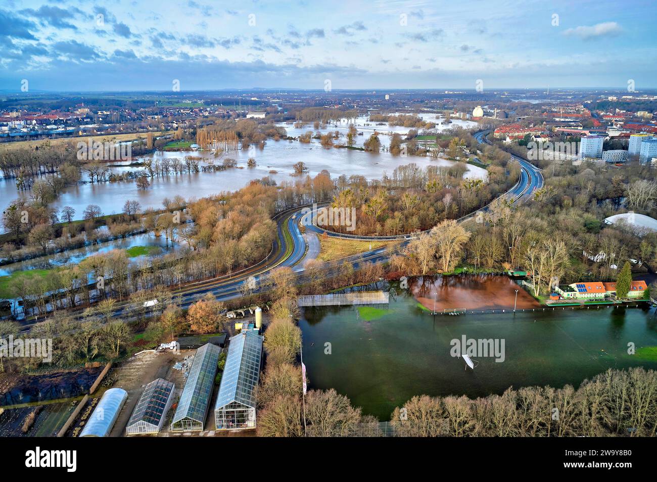 Hochwasser und Überschwemmungen der Leine in Hannover nach tagelangen ...