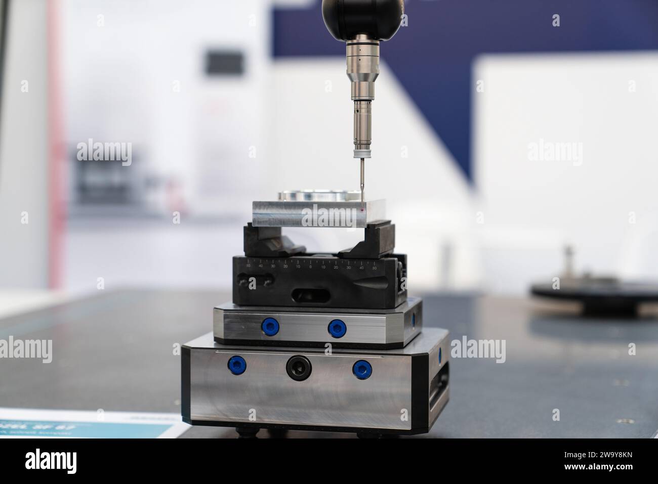 Infrared sensor for measuring parts. Quality evaluation on a modern ...