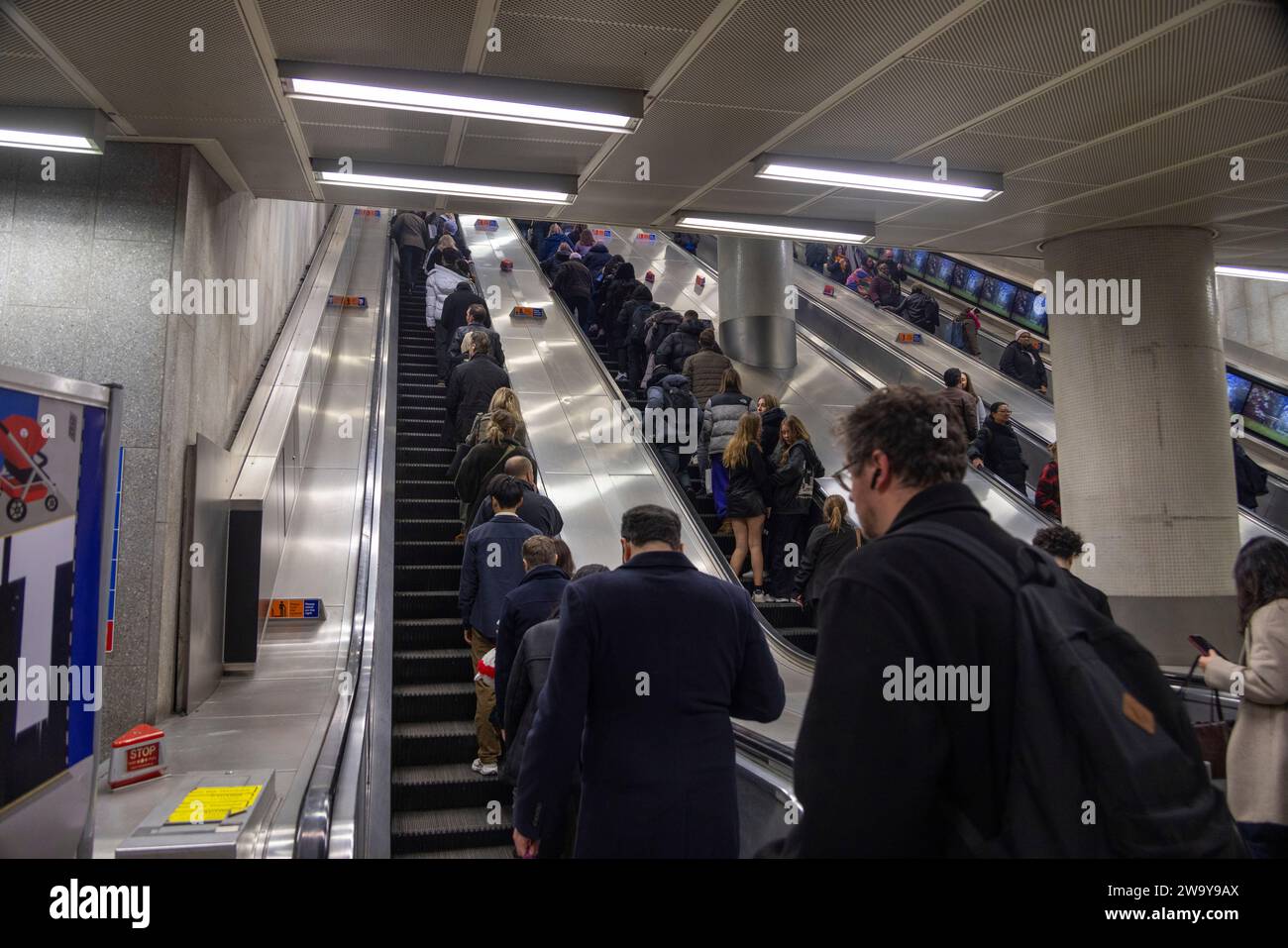 crowded escalator, London Underground, England, UK Stock Photo - Alamy