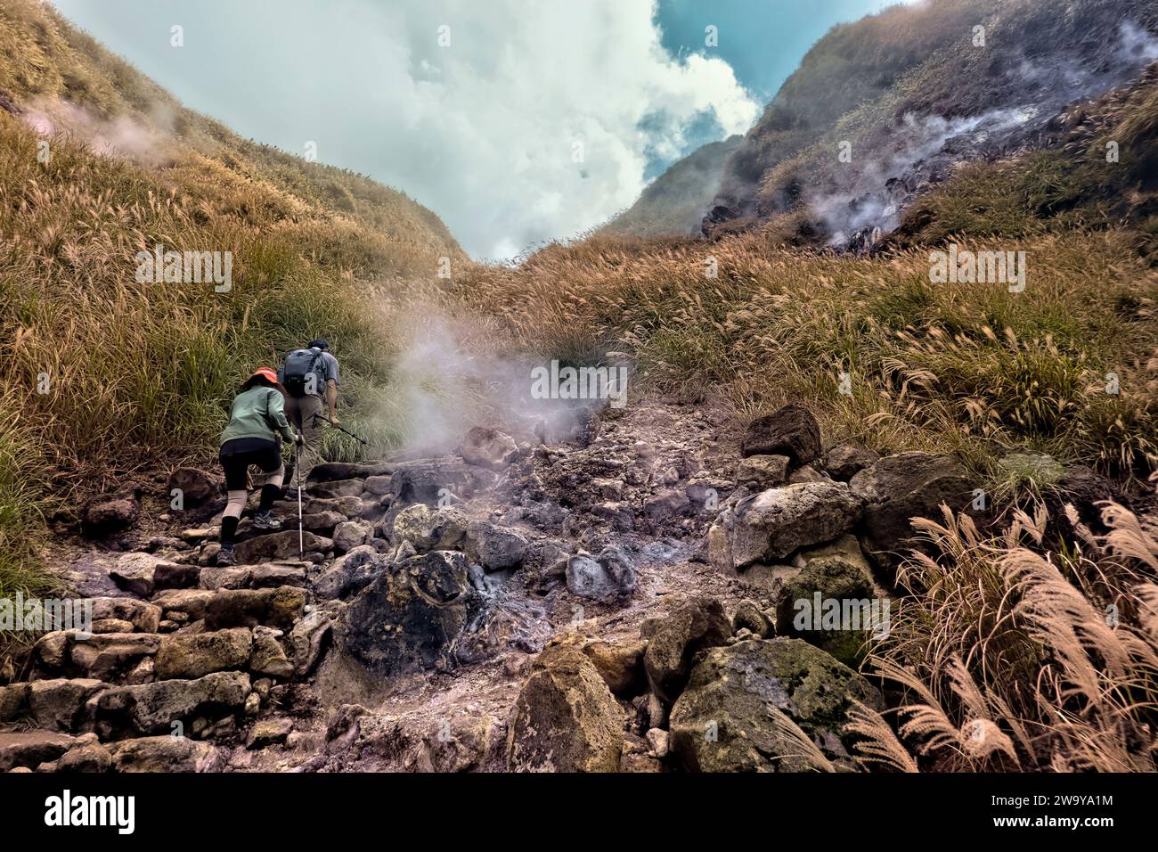 Fumaroles and Chinese silvergrass in Xiaoyoukeng Recreation Area ...