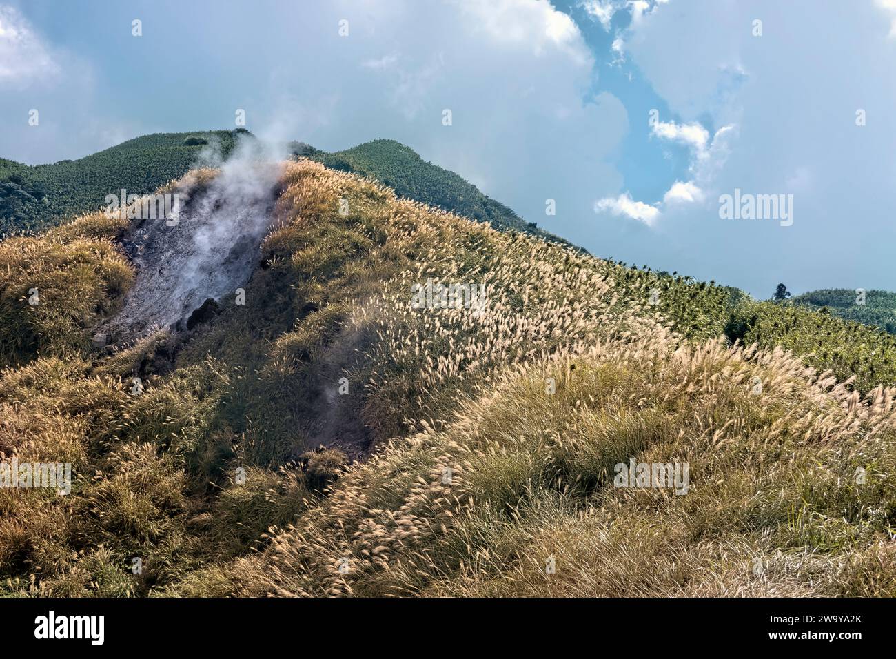 Fumaroles and Chinese silvergrass in Xiaoyoukeng Recreation Area ...