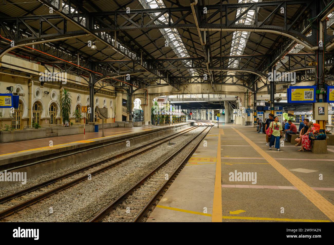 Platform 1 and 2 of Kuala Lumpur Railway Station, Kuala Lumpur ...