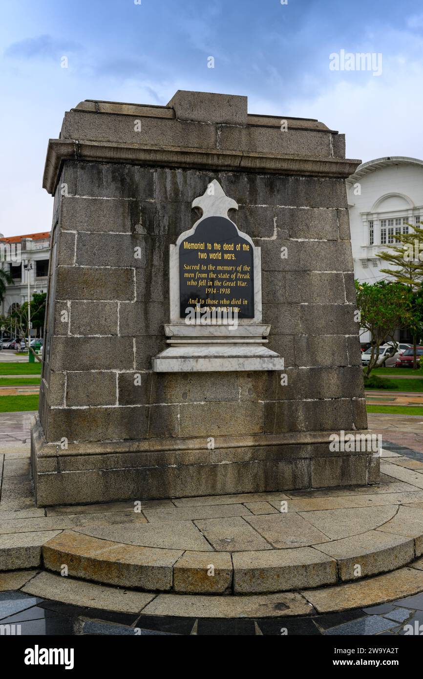 The war memorial at Ipoh Station Square, Ipoh, Perak, Malaysia Stock ...