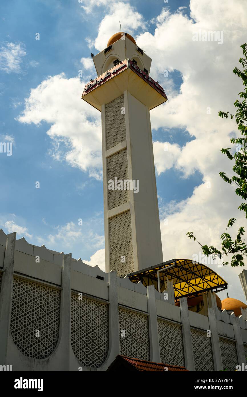 Masjid sultan idris shah ii hi-res stock photography and images - Alamy