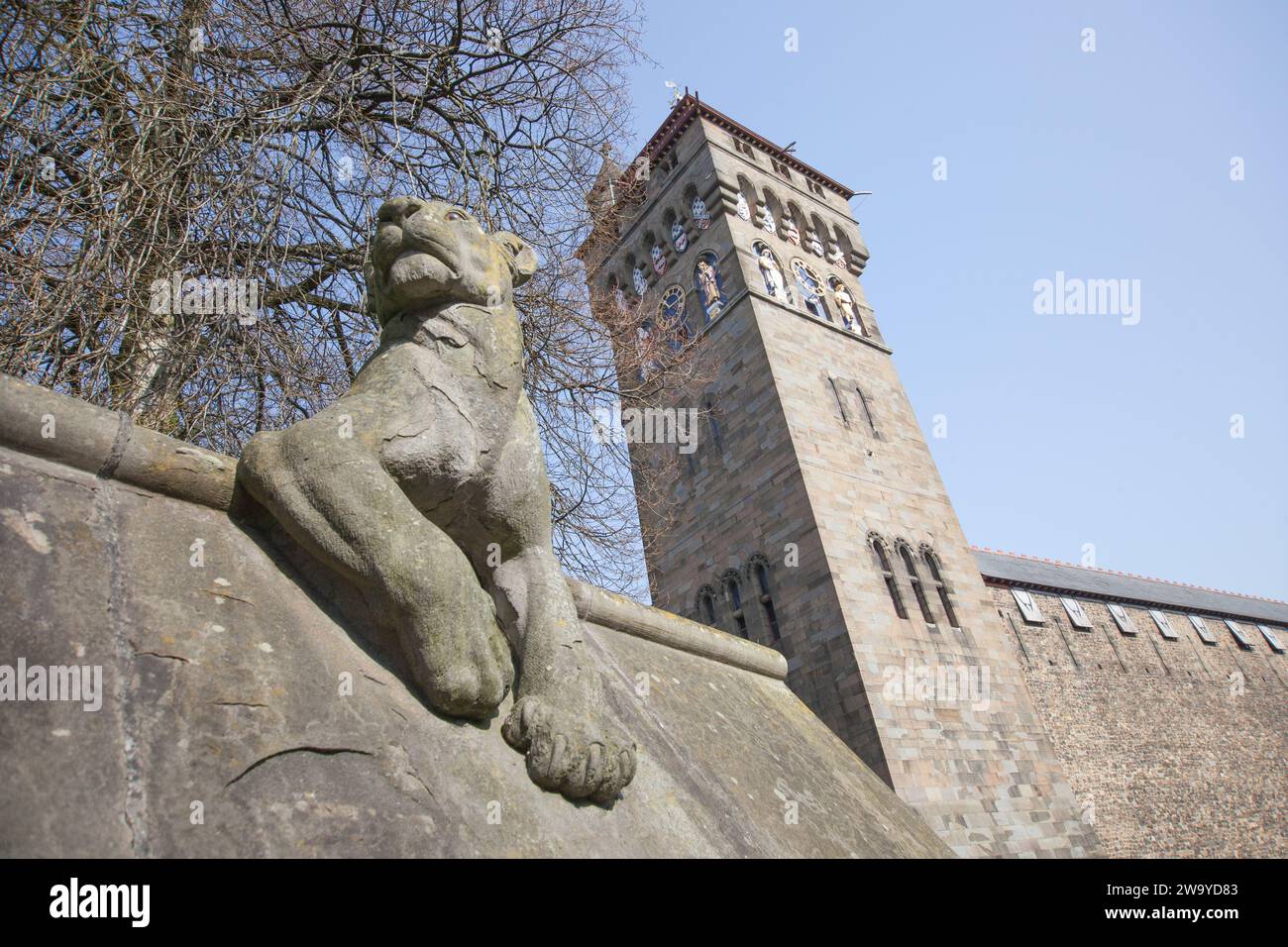 A lion on the animal wall on Castle Street in Cardiff, Wales in the UK ...