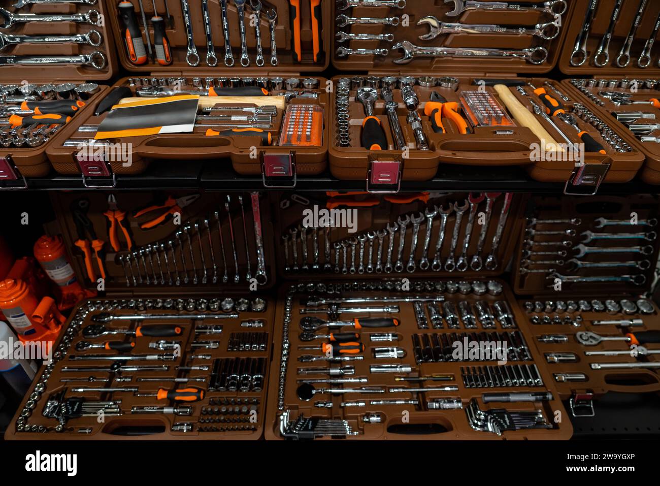 Metal tool kit box hi-res stock photography and images - Alamy