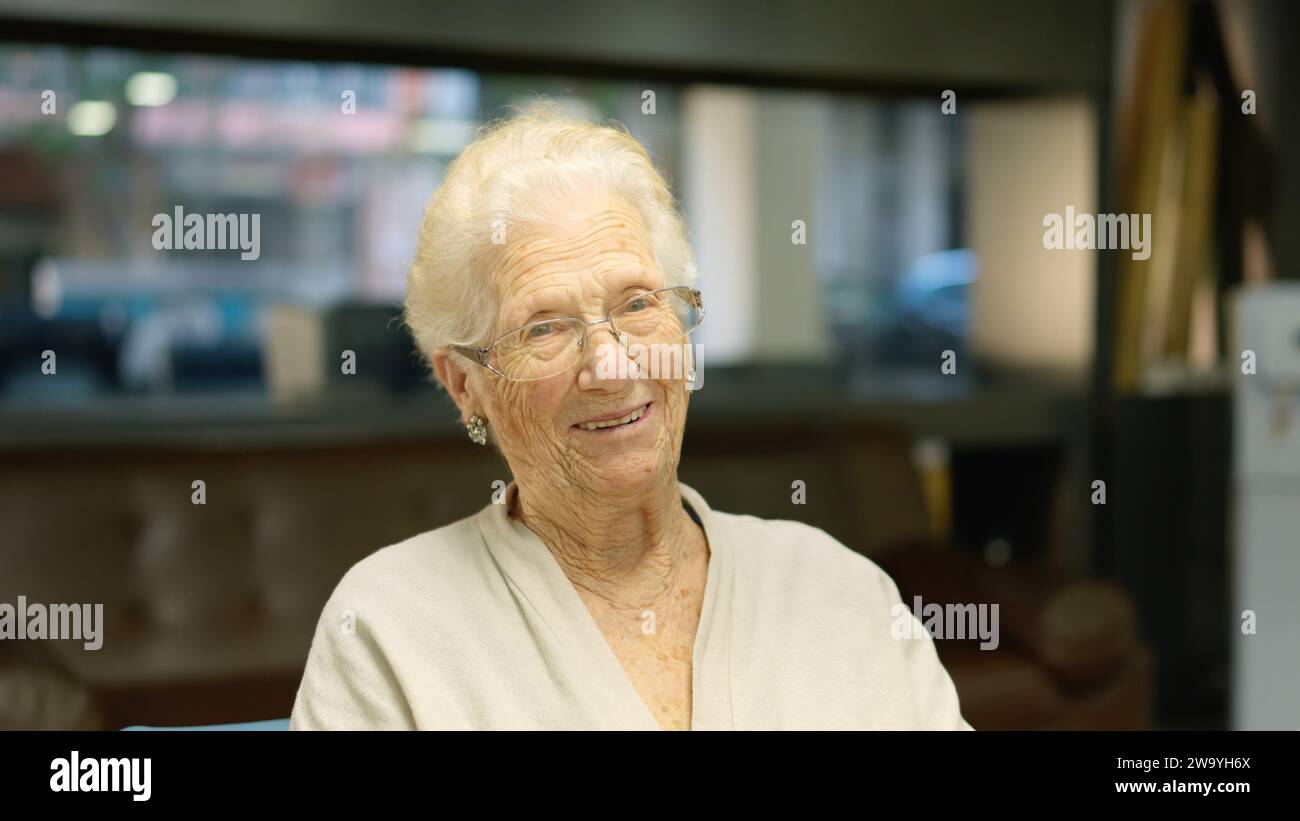 Nursing activities hi-res stock photography and images - Alamy