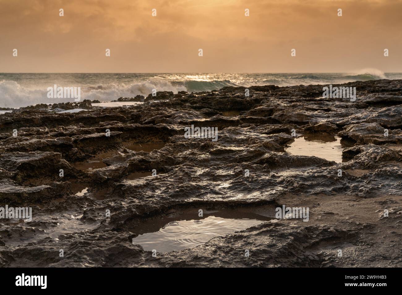 Pozzallo hi-res stock photography and images - Alamy