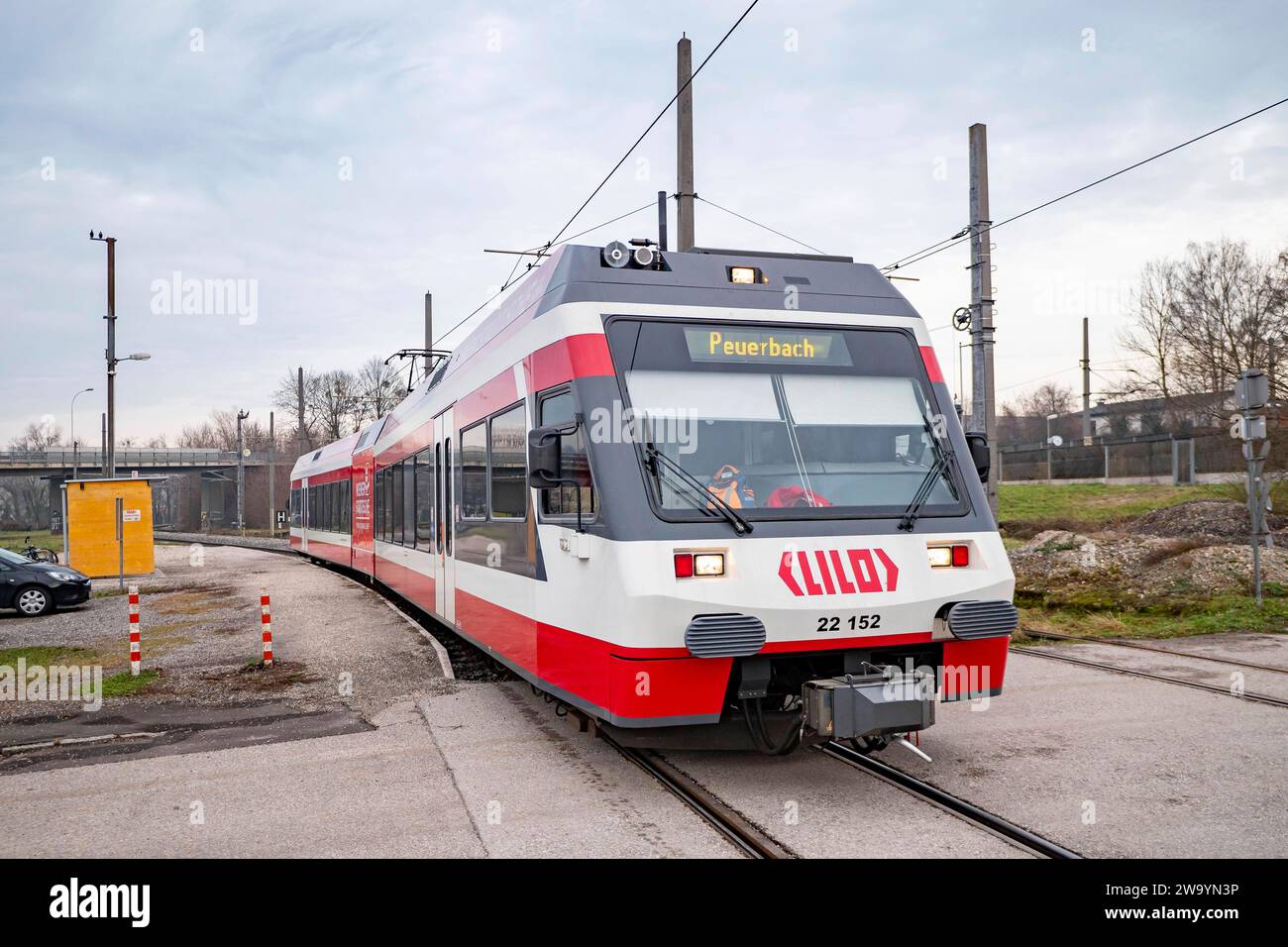 Leonding, Österreich. 28. Dezember 2023. LILO, Linzer Lokalbahn ...