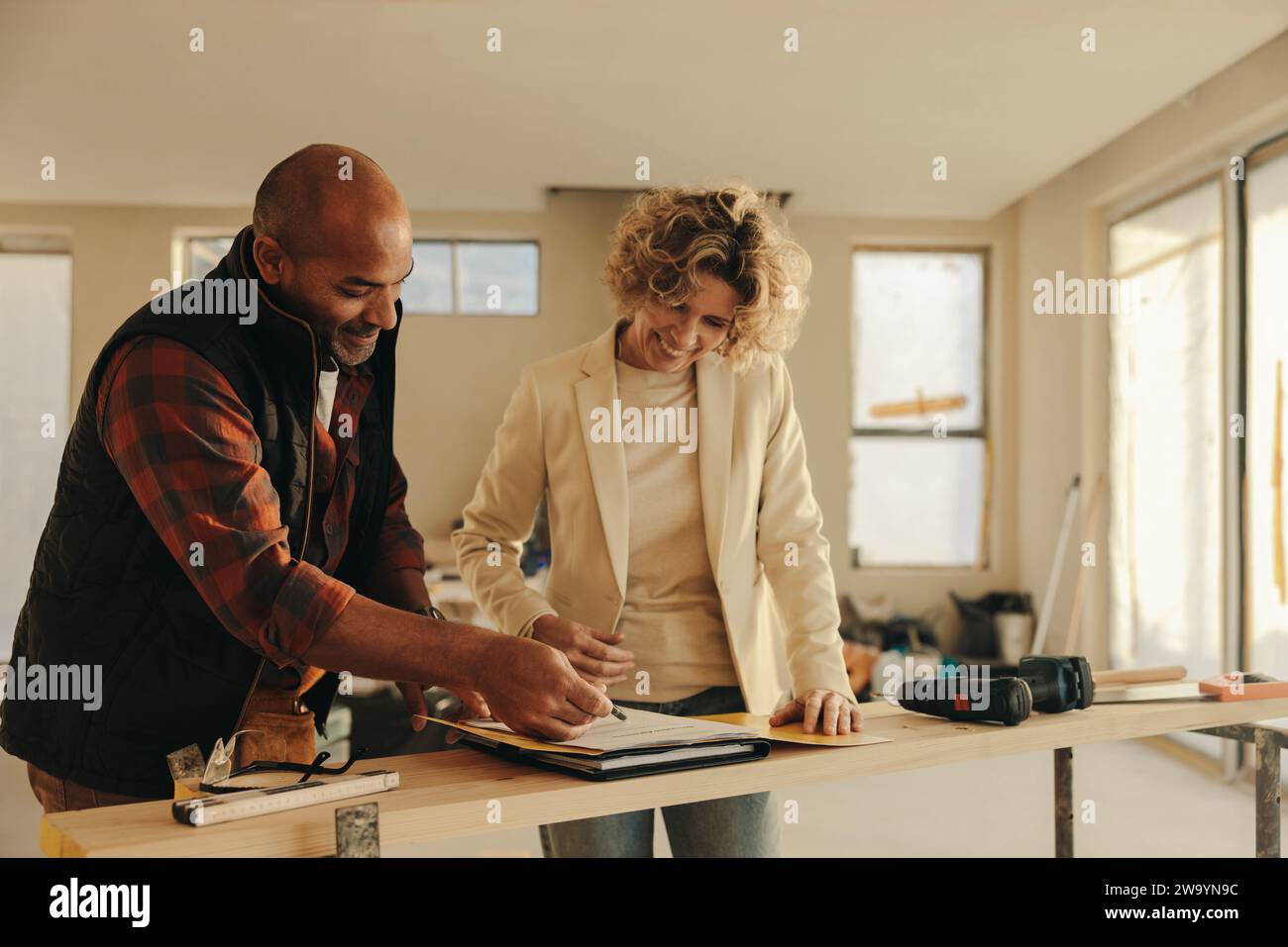 Remodelers hi-res stock photography and images - Alamy