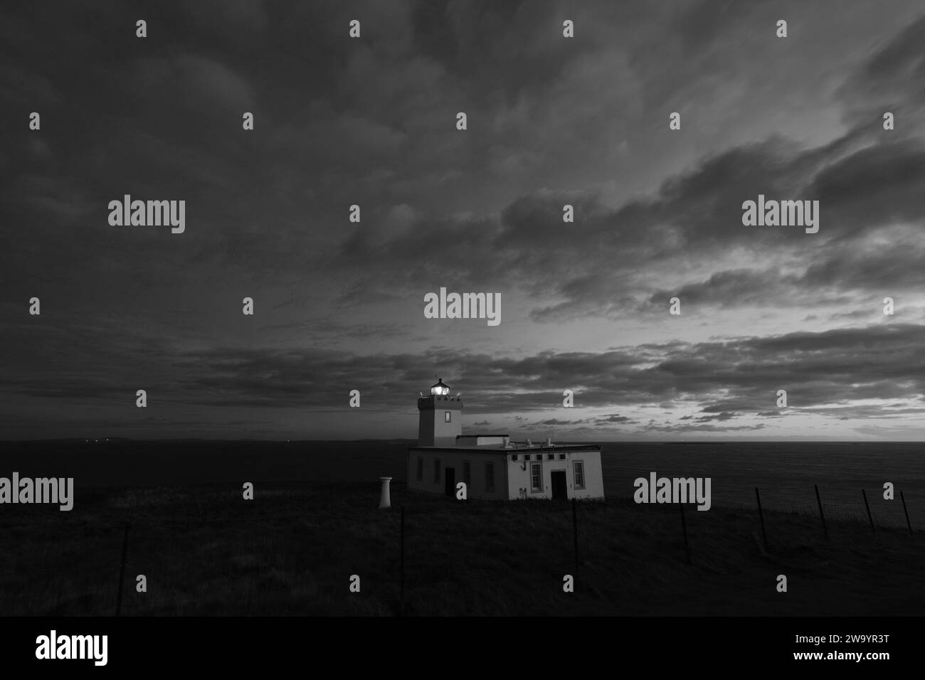 The Duncansby Head Lighthouse, Duncansby Head, Caithness, Scotland, UK ...