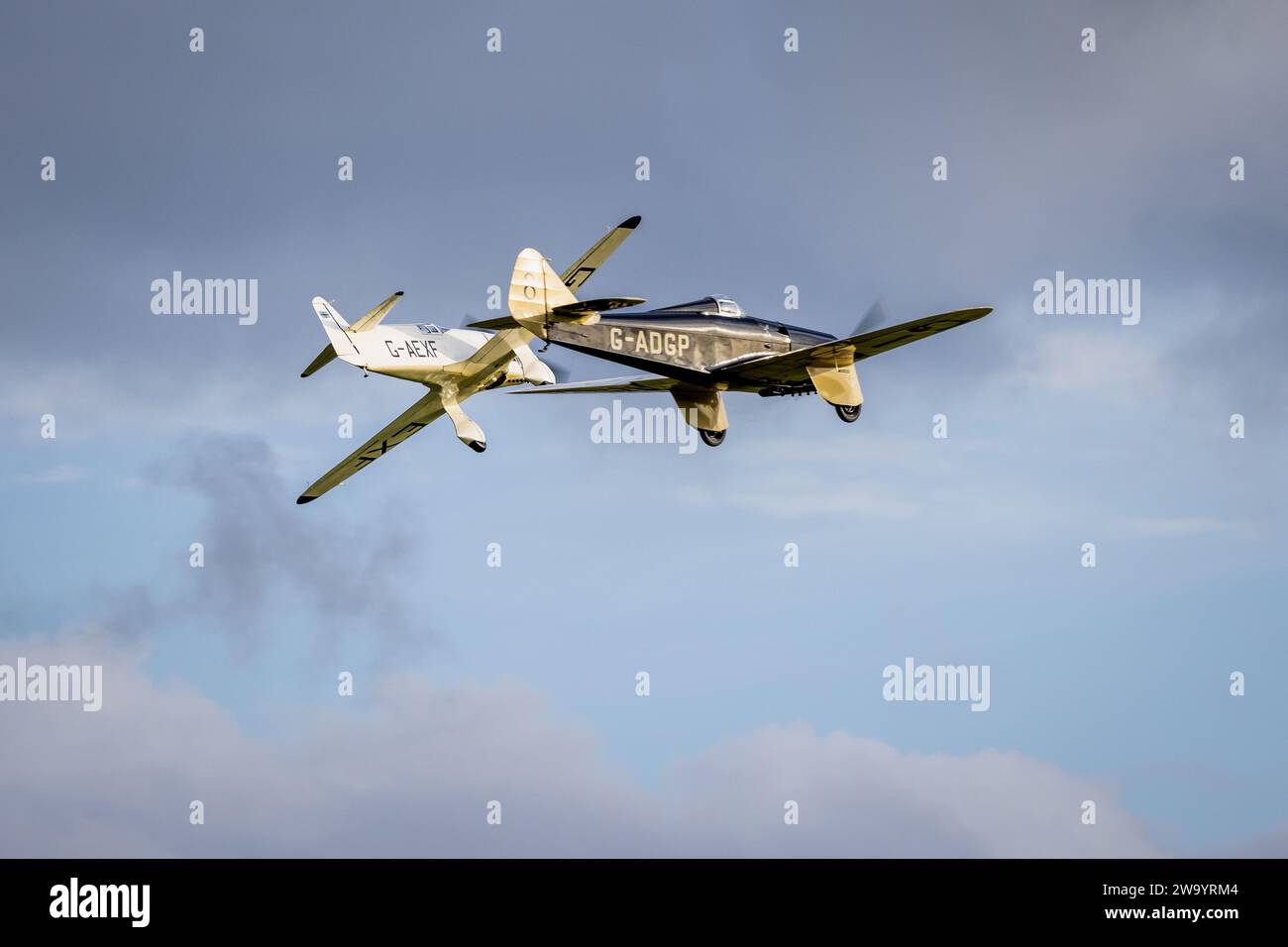 Miles Hawk Speed Six & Percival Mew Gull, airborne at the Race Day ...