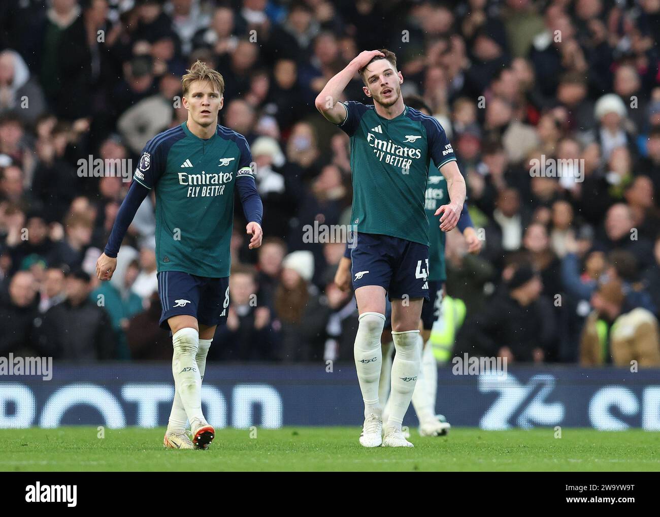 London, UK. 31st Dec, 2023. Declan Rice of Arsenal reacts after Bobby ...