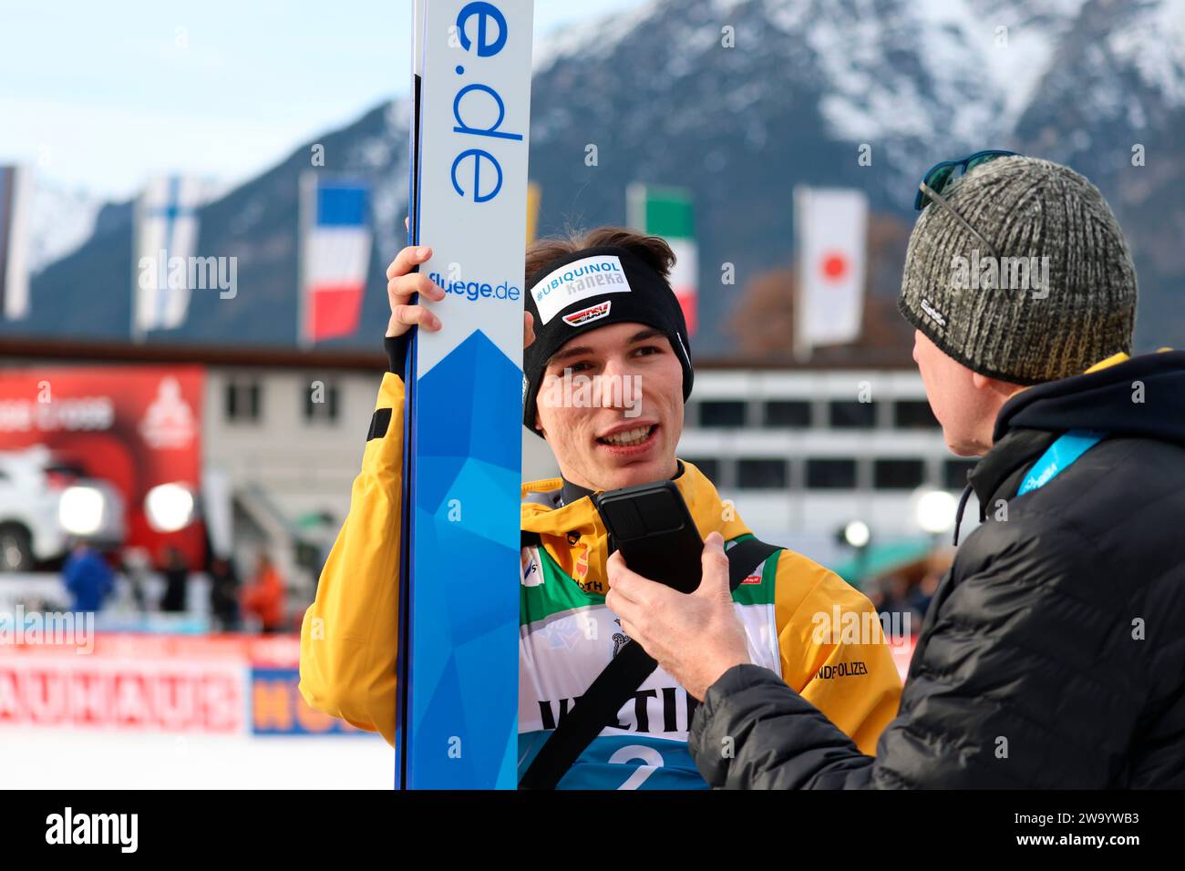 Garmisch Partenkirchen, Deutschland. 31st Dec, 2023. Luca Roth (SV ...