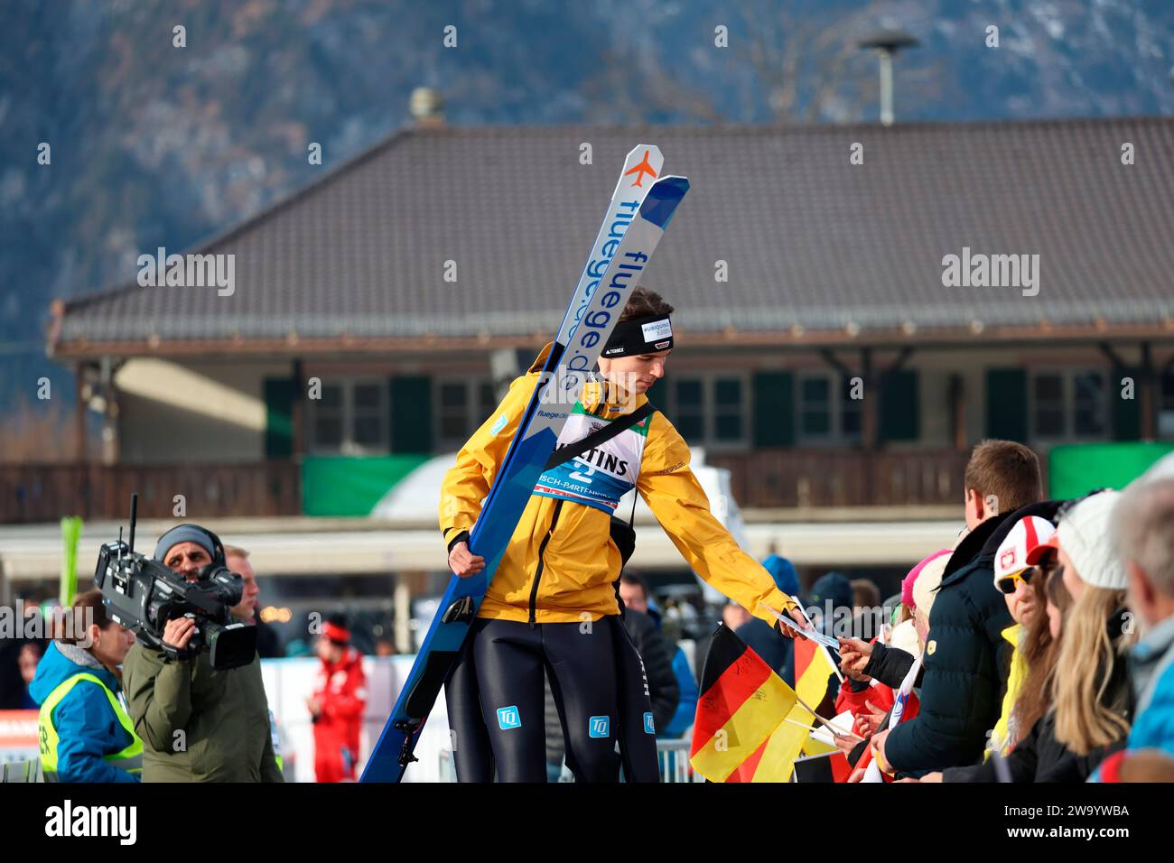 Garmisch Partenkirchen, Deutschland. 31st Dec, 2023. Luca Roth (SV ...