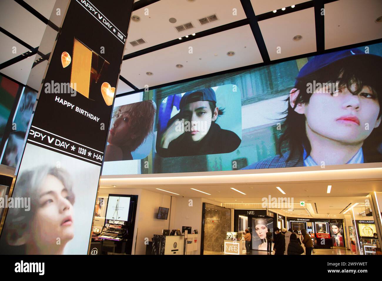 BTS V's birthday, Dec 30, 2023 : The happy birthday video clips ...