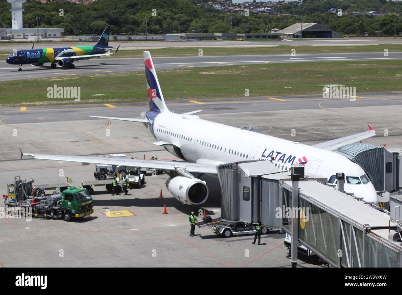 PE - RECIFE - 12/31/2023 - RECIFE, AIRPORT MOVEMENT - View of aircraft ...