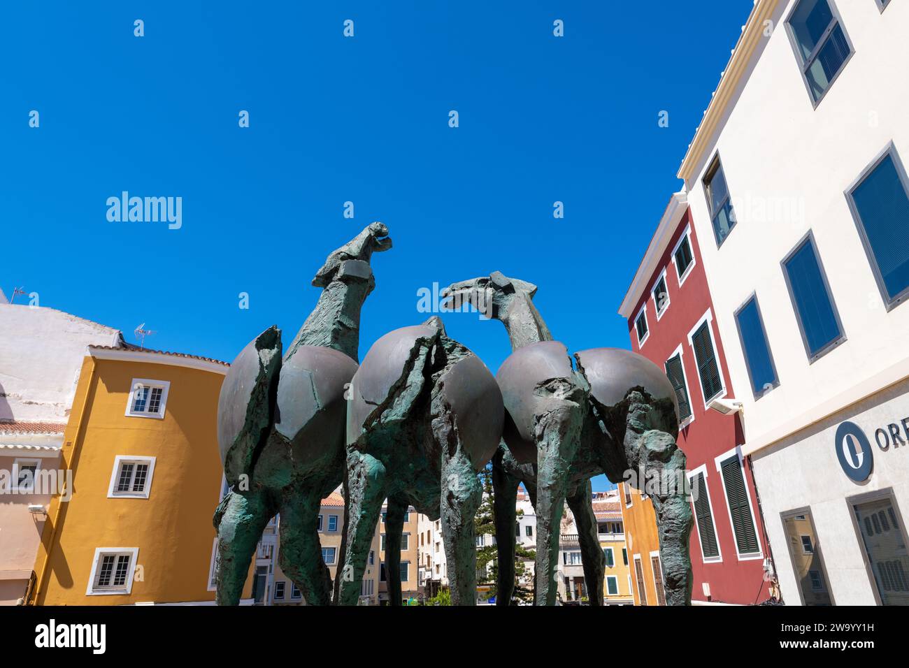 Horses sculptures statues hi-res stock photography and images - Alamy
