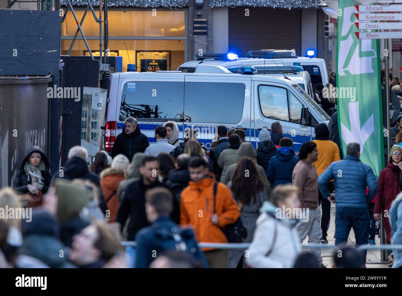 Cologne, Germany. 31st Dec, 2023. Before the end-of-year pontifical ...