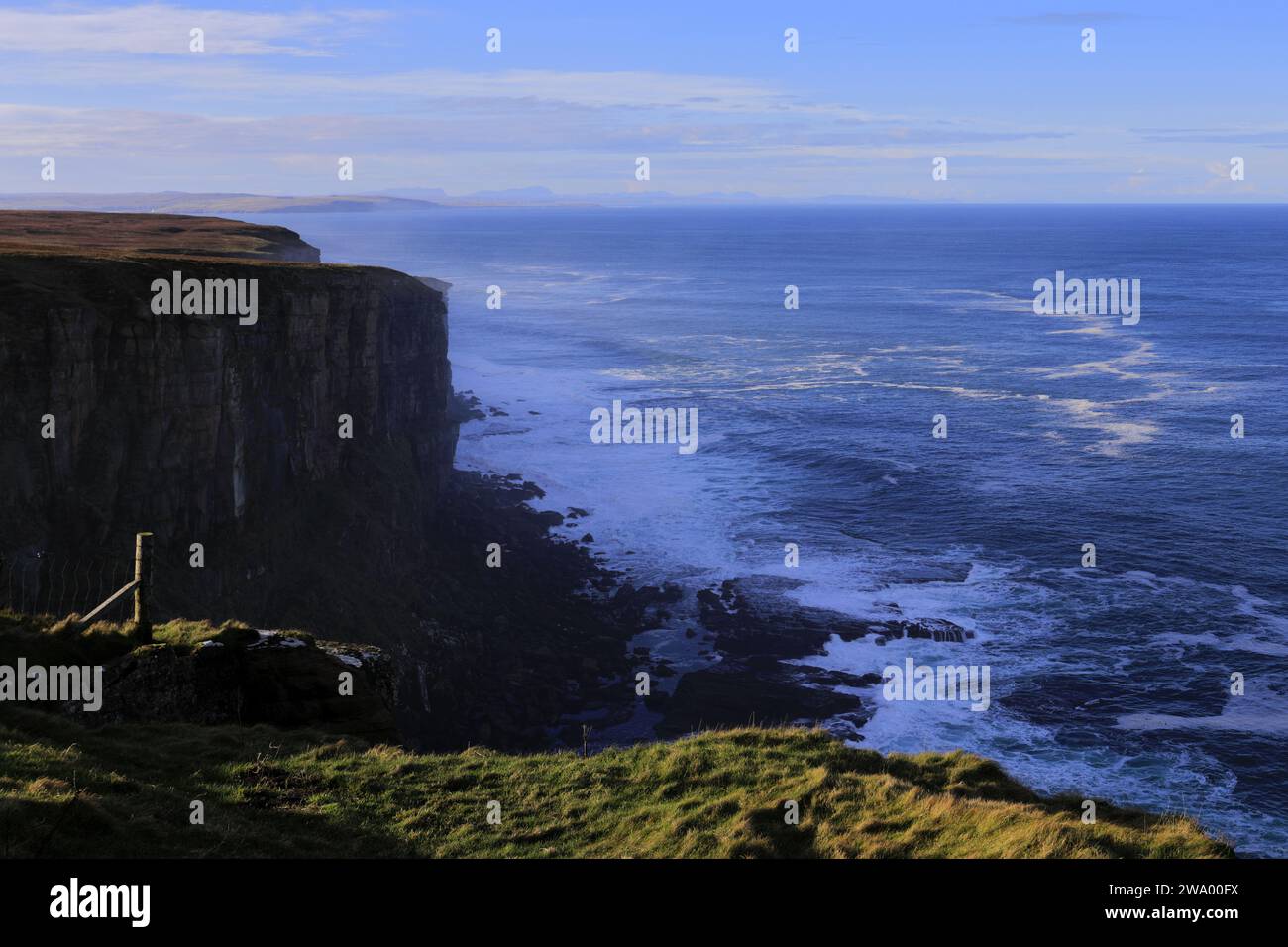 The cliffs at Dunnet Head, Caithness, Scotland, UK Stock Photo - Alamy