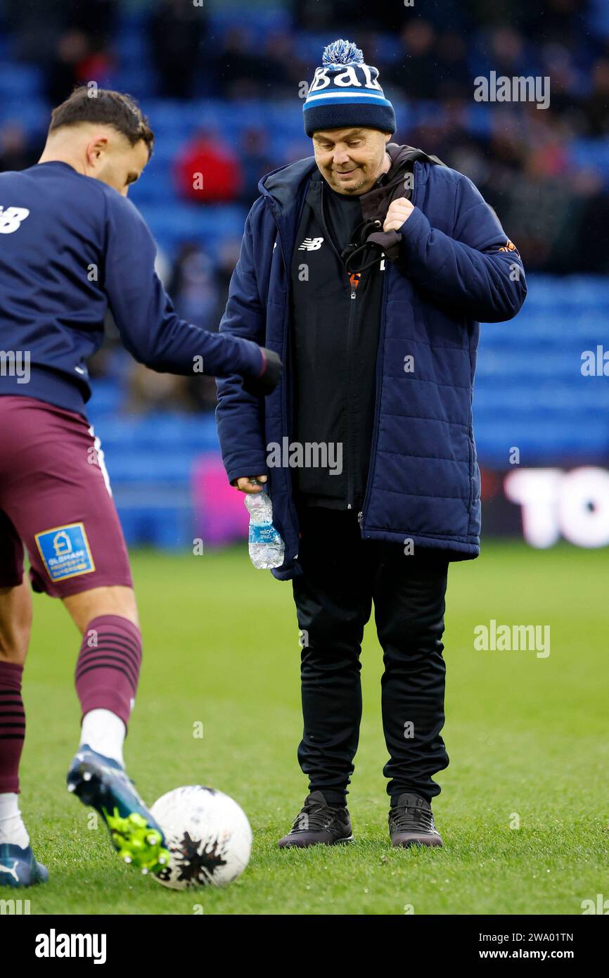 Football club kit man hi-res stock photography and images - Alamy