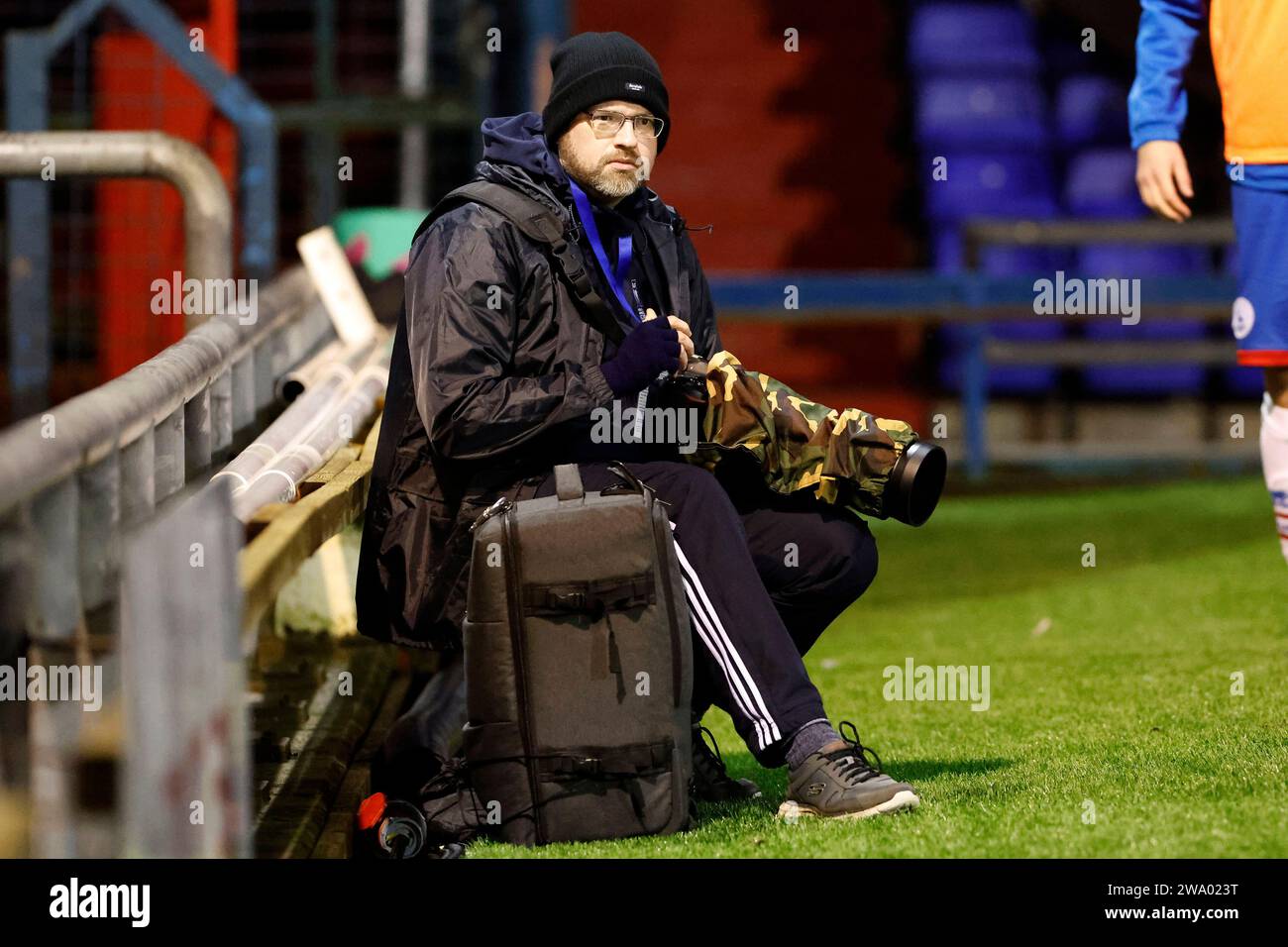Photographer Phillip Smith during the Vanarama National League match ...
