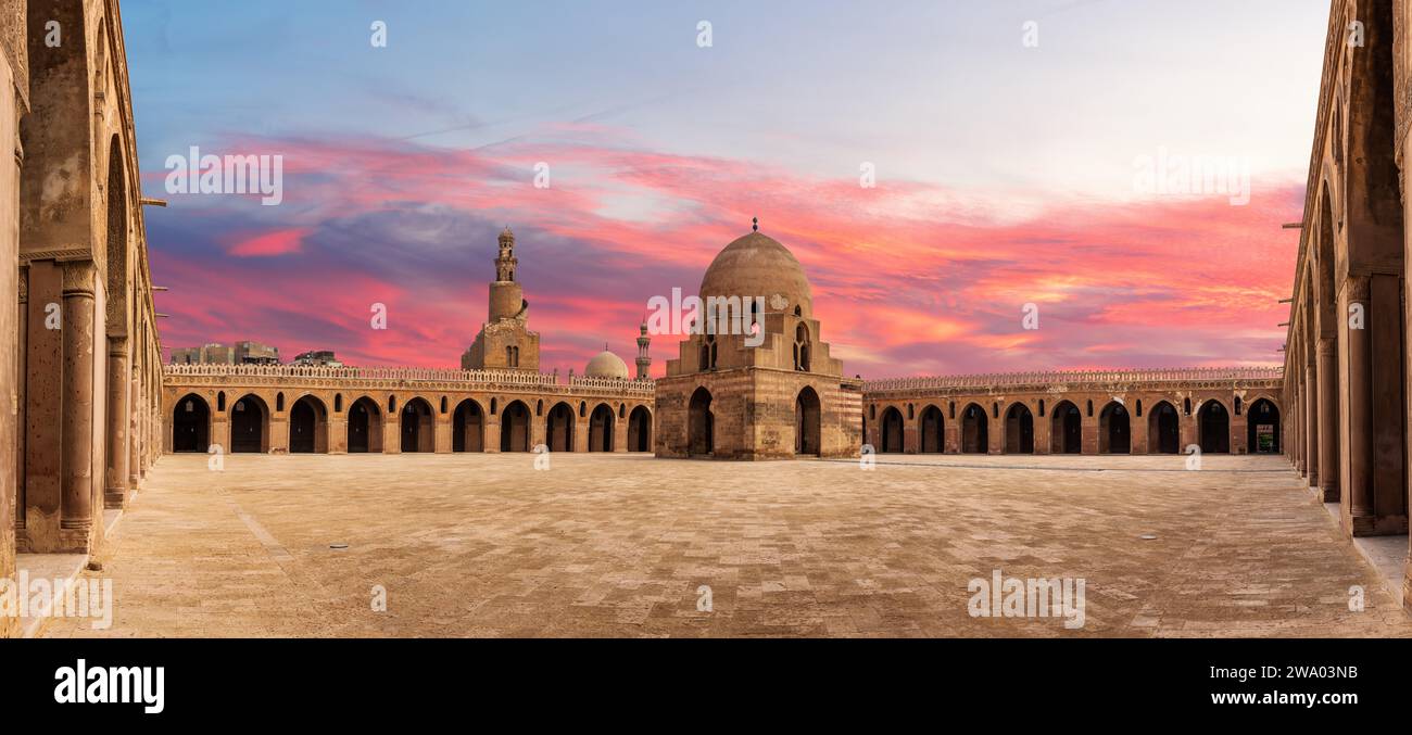 Giza great pyramid aerial hi-res stock photography and images - Alamy