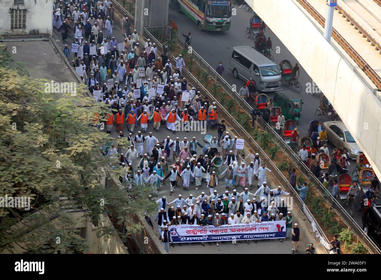 Dhaka, Wari, Bangladesh. 31st Dec, 2023. Islami Andolan Bangladesh (IAB ...
