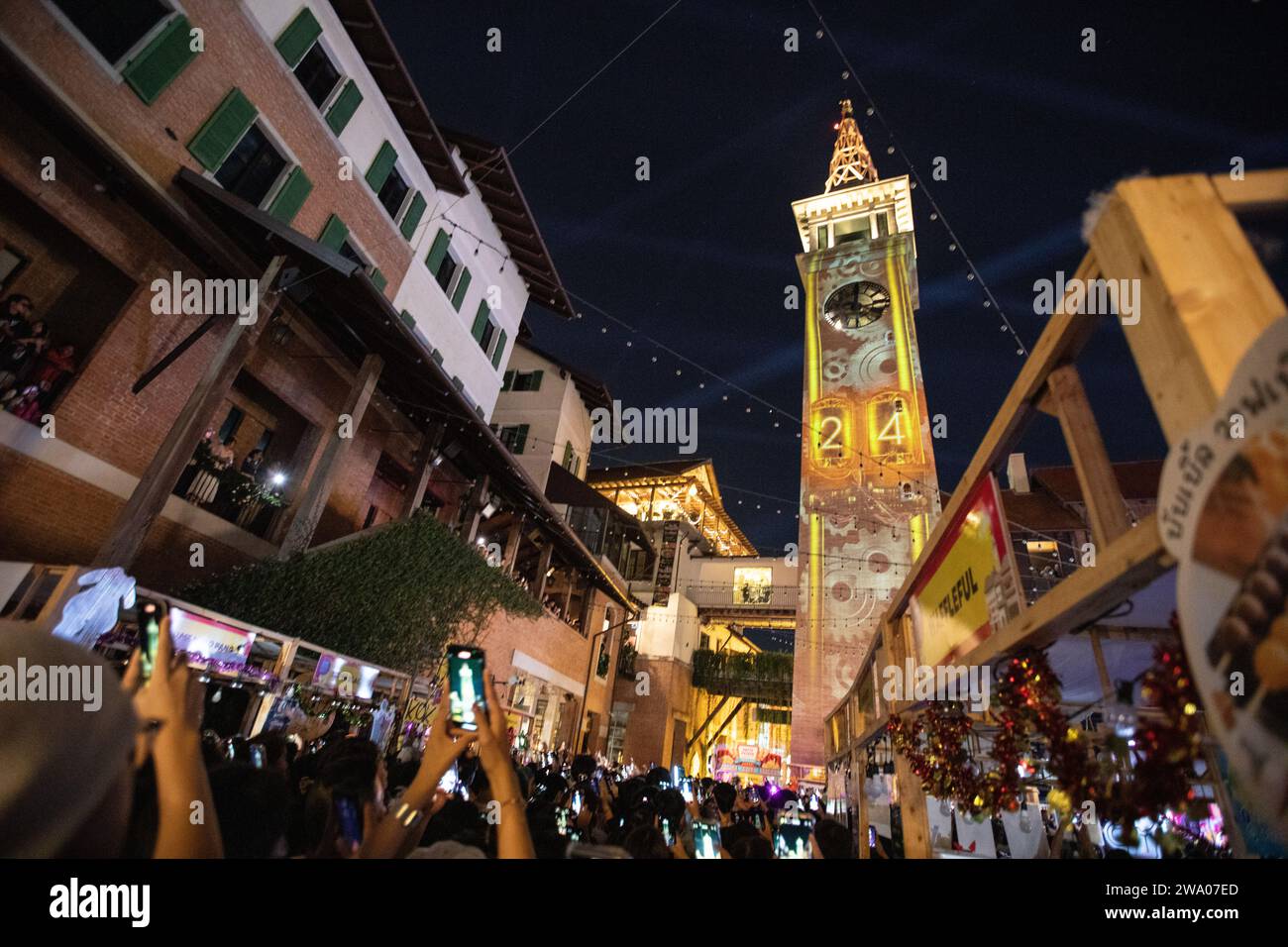 Chiang Mai, Thailand. 01st Jan, 2024. Countdown at 24 seconds before ...