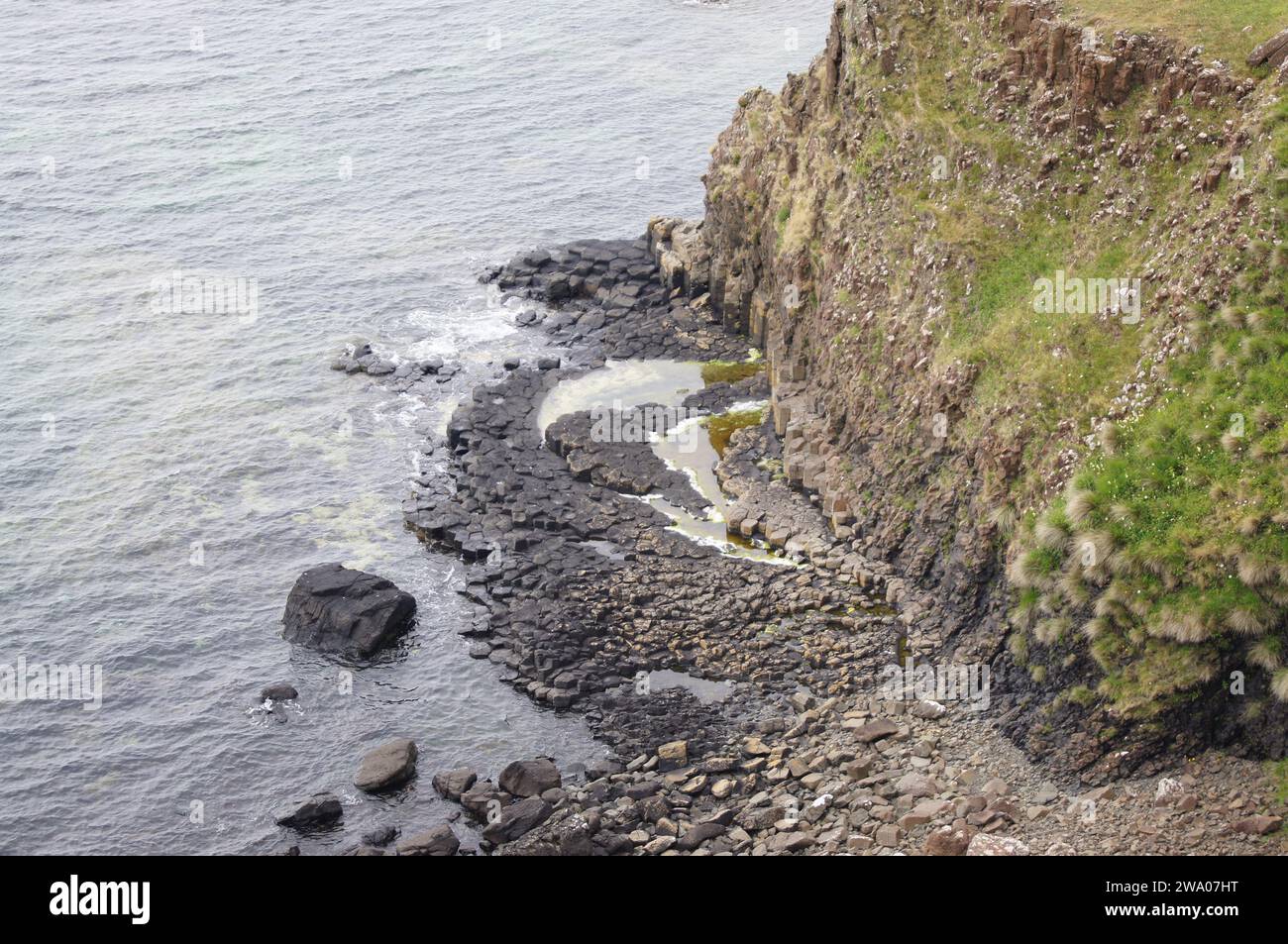 Hexagonal Basalt Columns located at Ardmeanach Peninsula on the Inner ...
