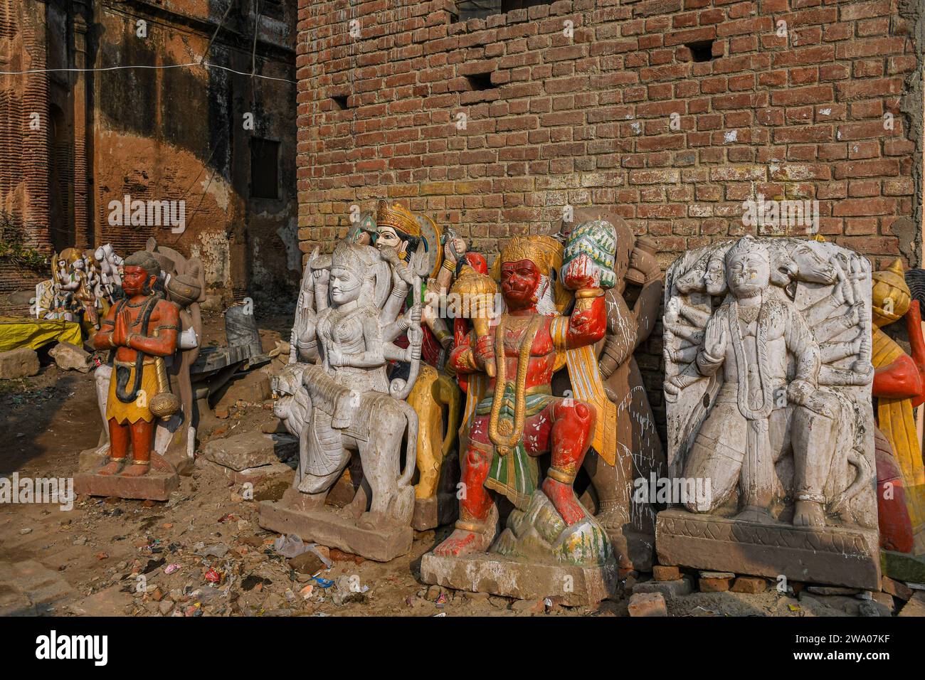 Ayodhya, India. 26th Dec, 2023. Hindu Lord Hanuman idols seen on a ...