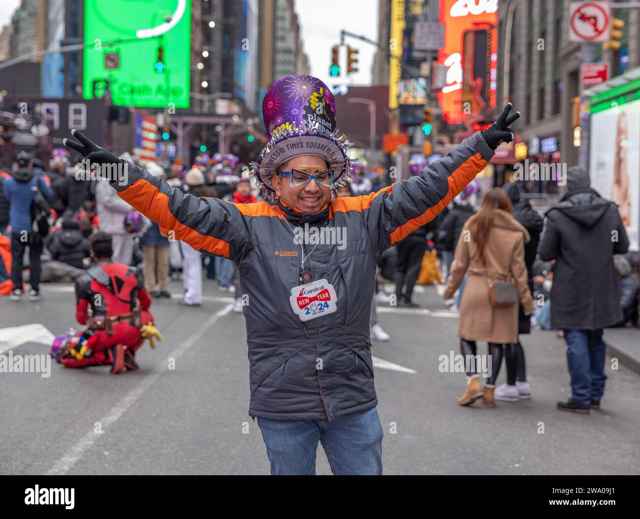 NEW YORK, N.Y. – December 31, 2023: New Year’s Eve revelers gather in ...
