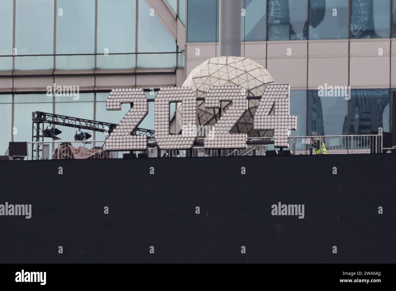 New York, United States. 31st Dec, 2023. A sign with the 2024 numerals ...