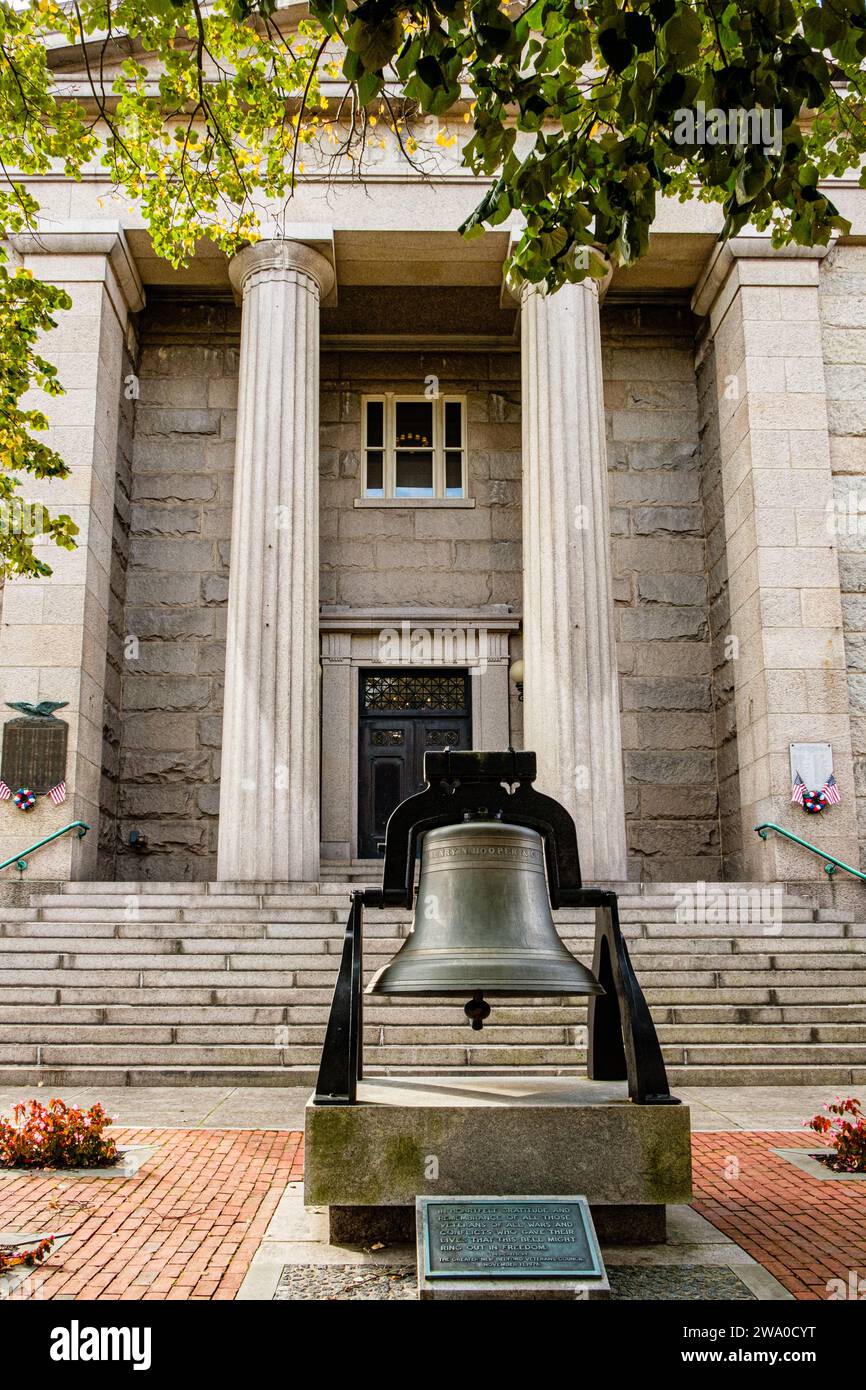 Public lending library 19th hi-res stock photography and images - Alamy