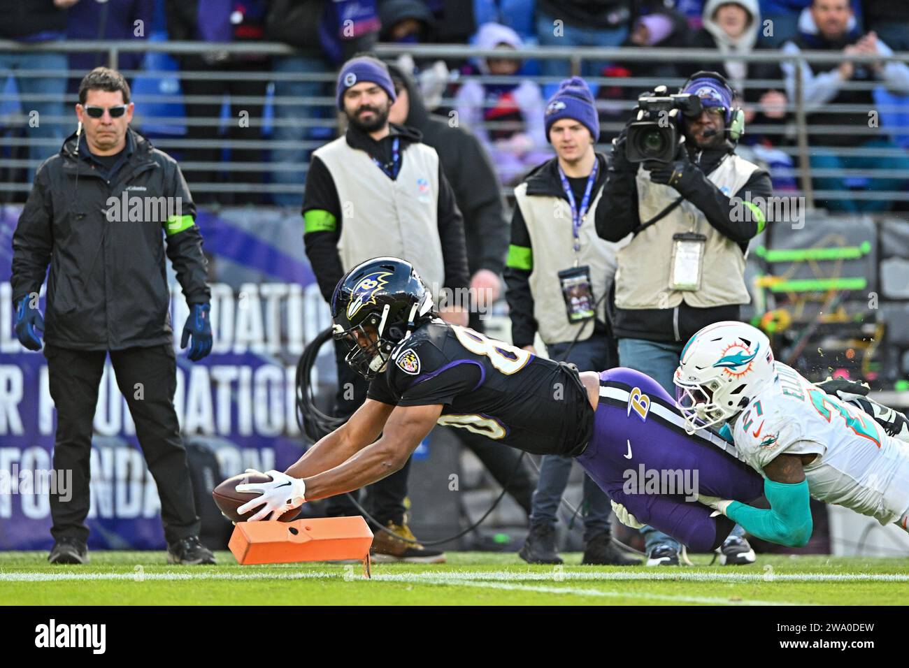 Baltimore, United States. 31st Dec, 2023. Baltimore Ravens tight end ...