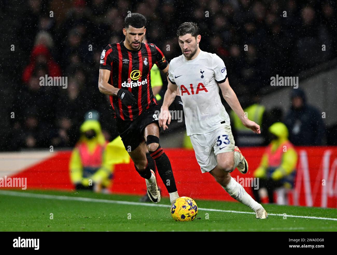 London, UK. 31st Dec, 2023. Ben Davies (Tottenham) and Dominic Solanke ...