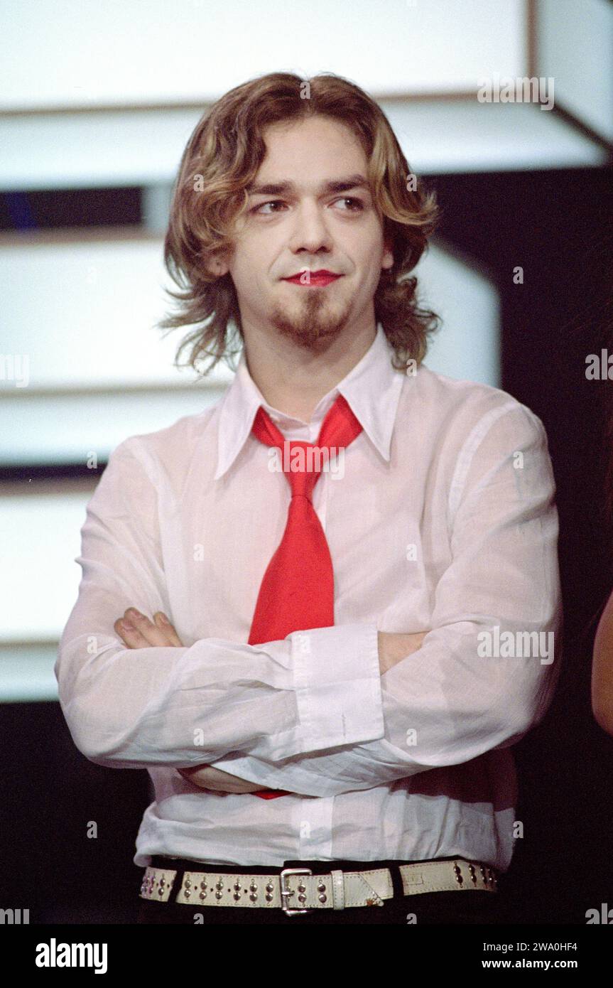 Bluvertigo 2001 hi-res stock photography and images - Alamy