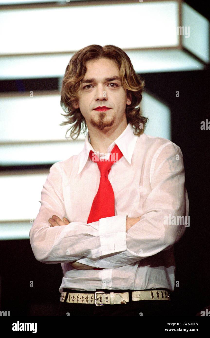 Bluvertigo 2001 hi-res stock photography and images - Alamy