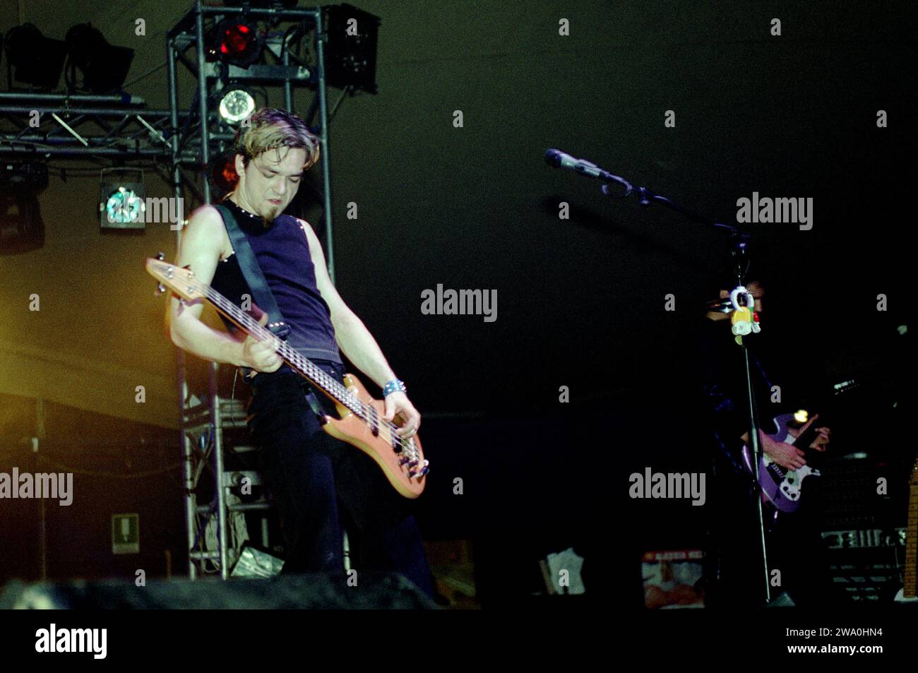 Cantante batterista hi-res stock photography and images - Alamy