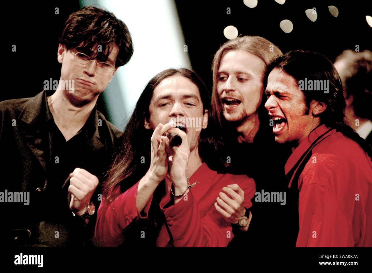 Sanremo Italy 1994-11-15 : The Bluvertigo,Italian Band, Morgan, Sergio ...