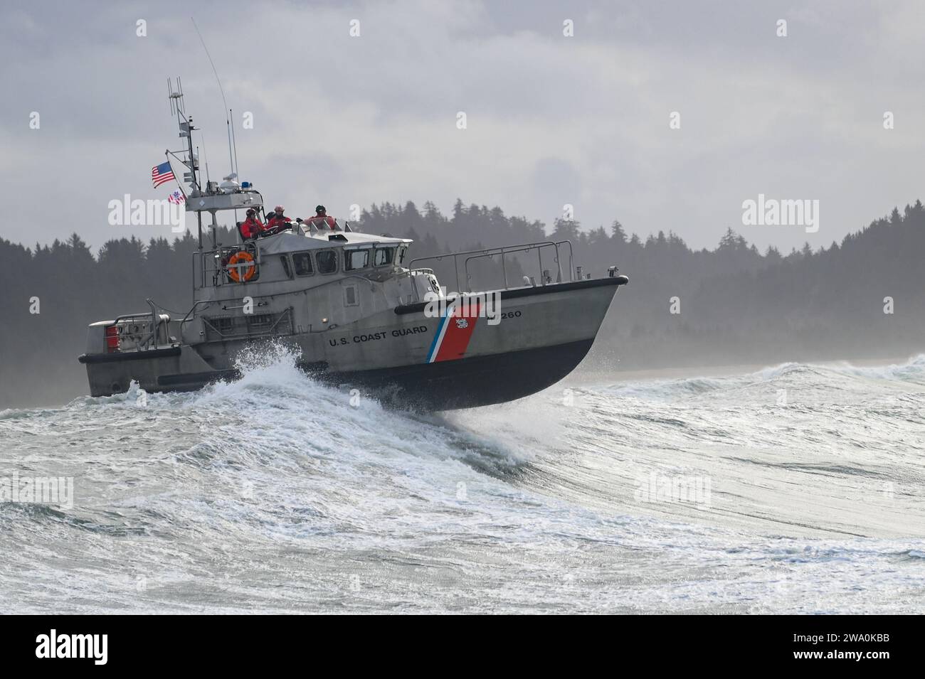 47 foot motor lifeboat hi-res stock photography and images - Alamy