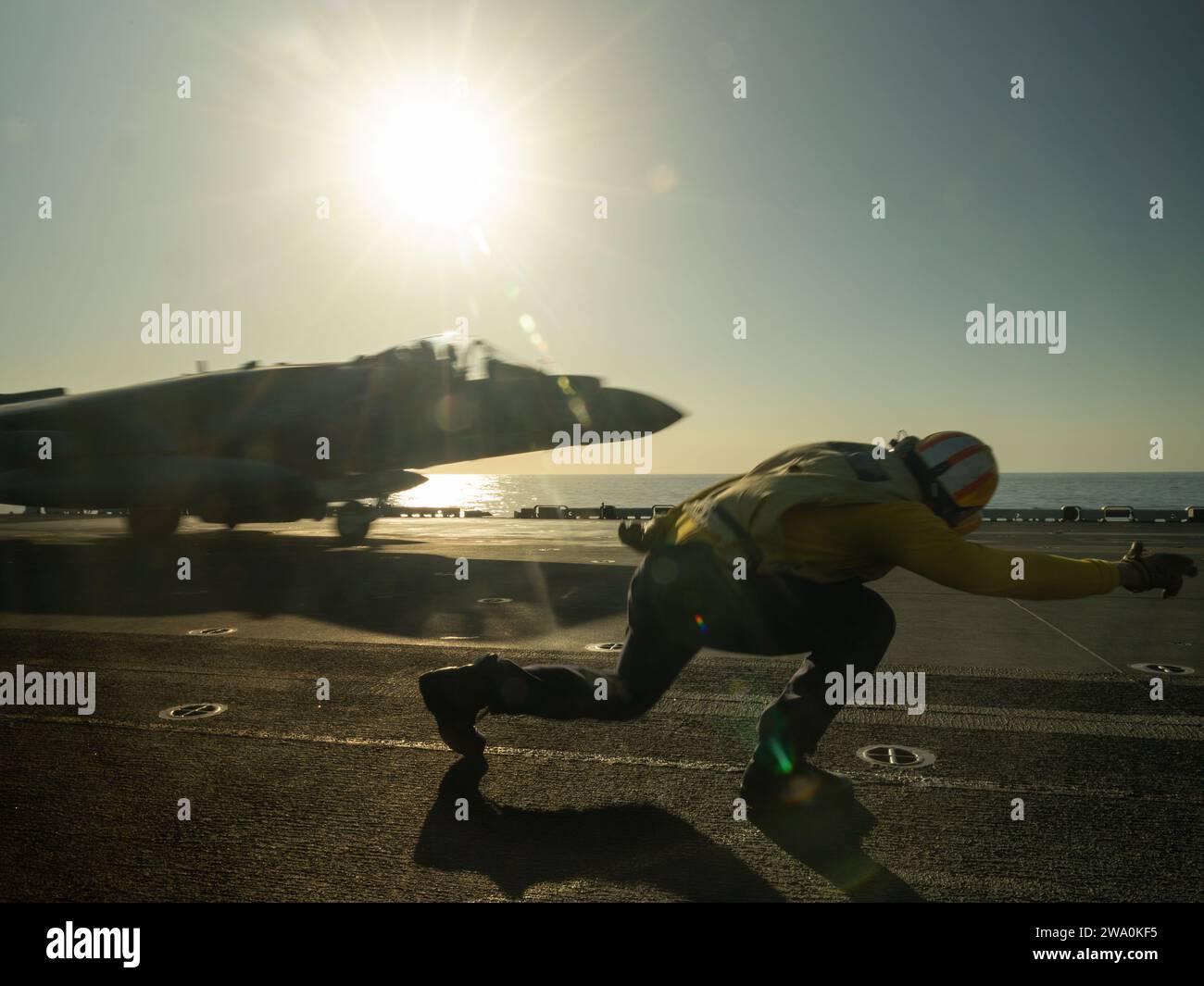 U.S. 5TH FLEET AREA OF OPERATIONS (Dec. 14, 2023) Aviation Boatswain’s ...