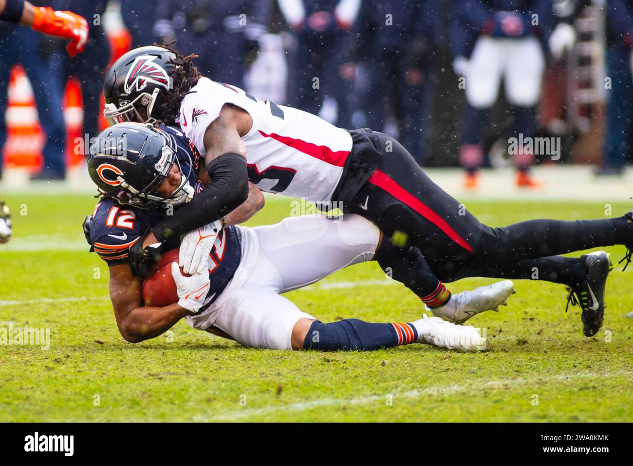 Mike jones jr falcons hi-res stock photography and images - Alamy